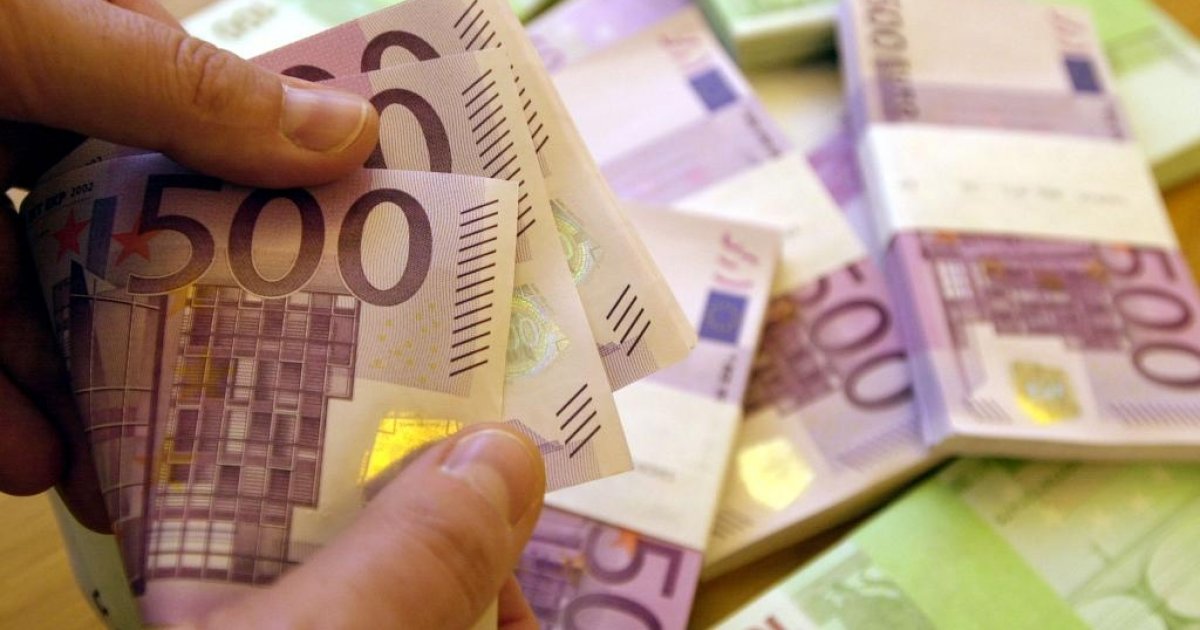 Sequestro di valuta, extra valico | laRegione.ch