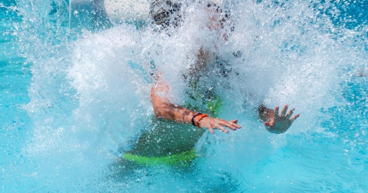 Tuffi in piscina, senza sprechi | laRegione.ch