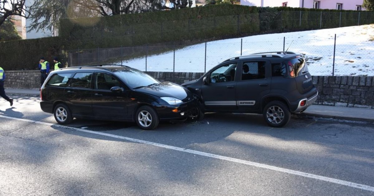 Lugano, frontale in via Besso, conducenti feriti | laRegione.ch