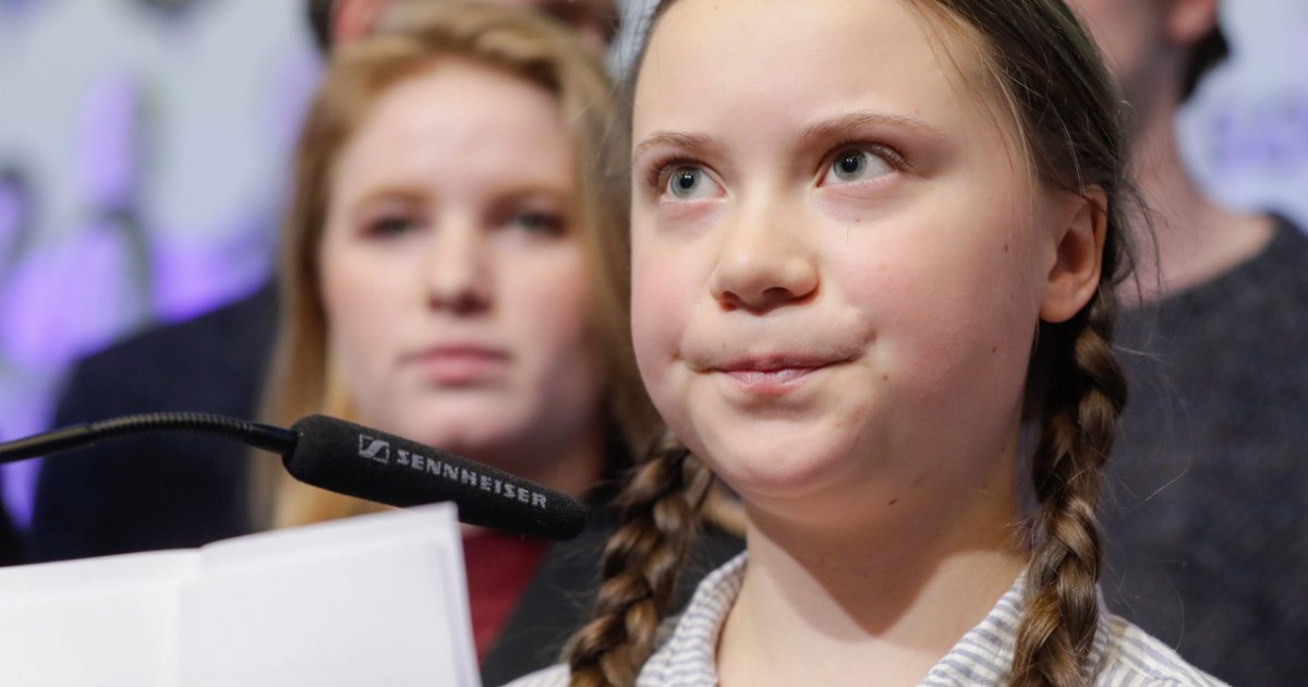 Greta oggi è in piazza a Parigi per salvare il pianeta | laRegione.ch