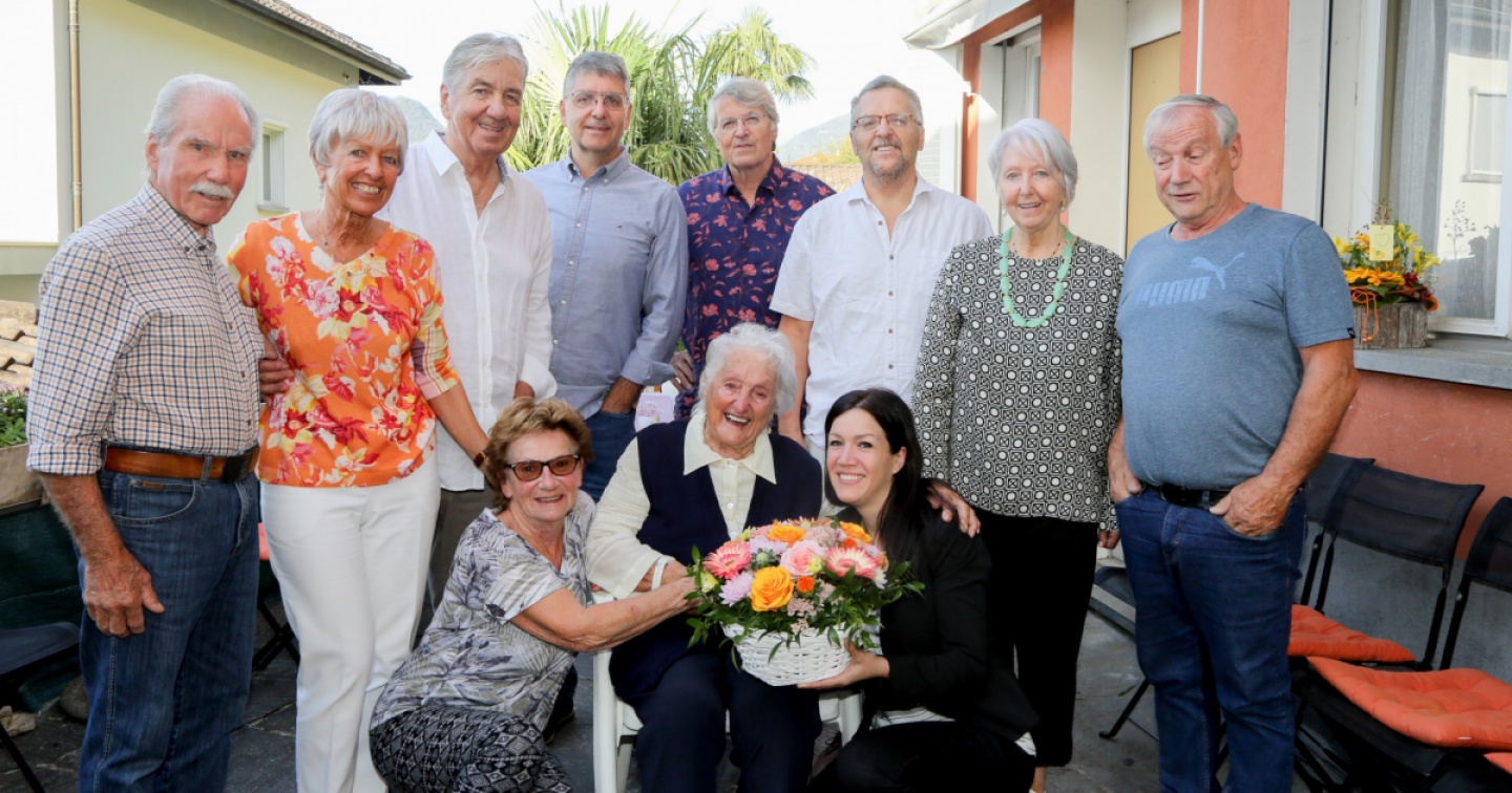 Locarno (Solduno) festeggia la centenaria Tina Canonica | laRegione.ch